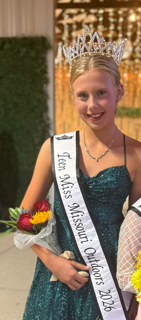 Willey Wins Teen Title at Miss Missouri Outdoors Pageant – Shelby ...